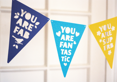 Free DIY Compliment Banner - 24/7 Moms