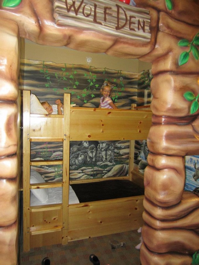 Great Wolf Lodge Indoor Waterpark a Must for Families! - 24/7 Moms