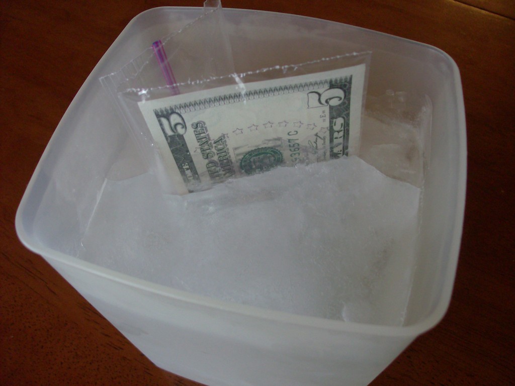 10 Fun ways to give cash or gift cards - 24/7 Moms