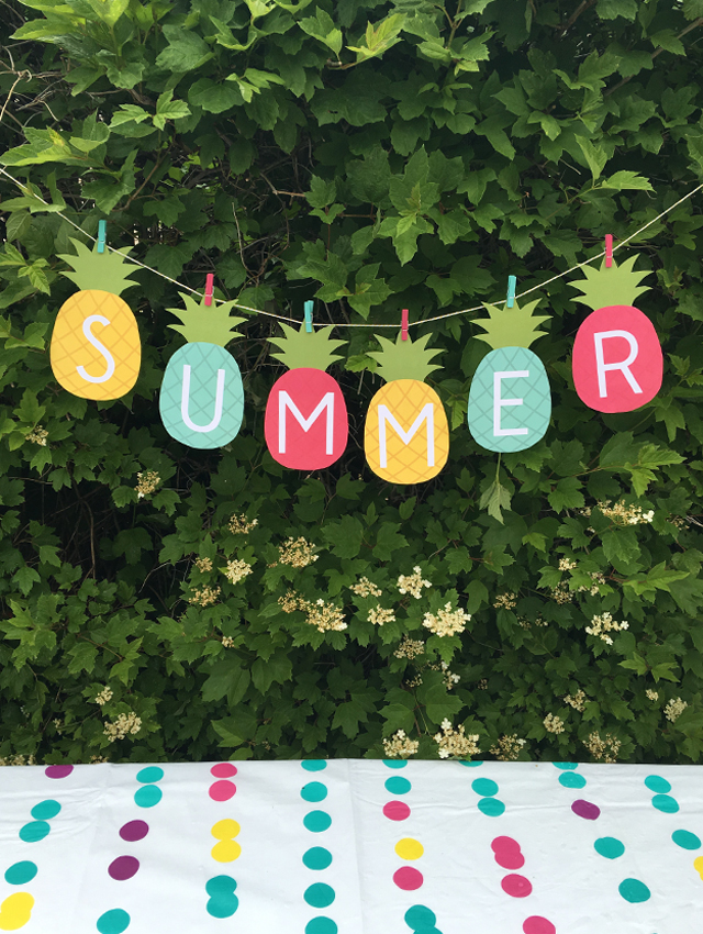 Free Pineapple Summer Banner Printable - 24/7 Moms