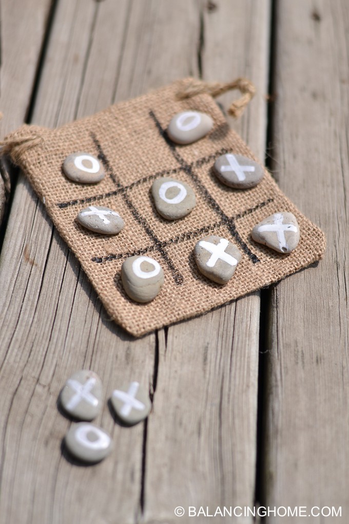 MOM Tip: DIY Tic Tac Toe Rocks - 24/7 Moms