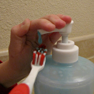 MOM Tip: No More Messy Toothpaste on the Bathroom Counter - 24/7 Moms