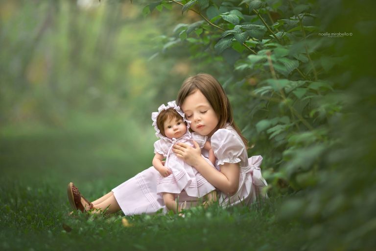 WIN - Feltman Brothers Collectible Doll ~ 25 Days of Christmas ...