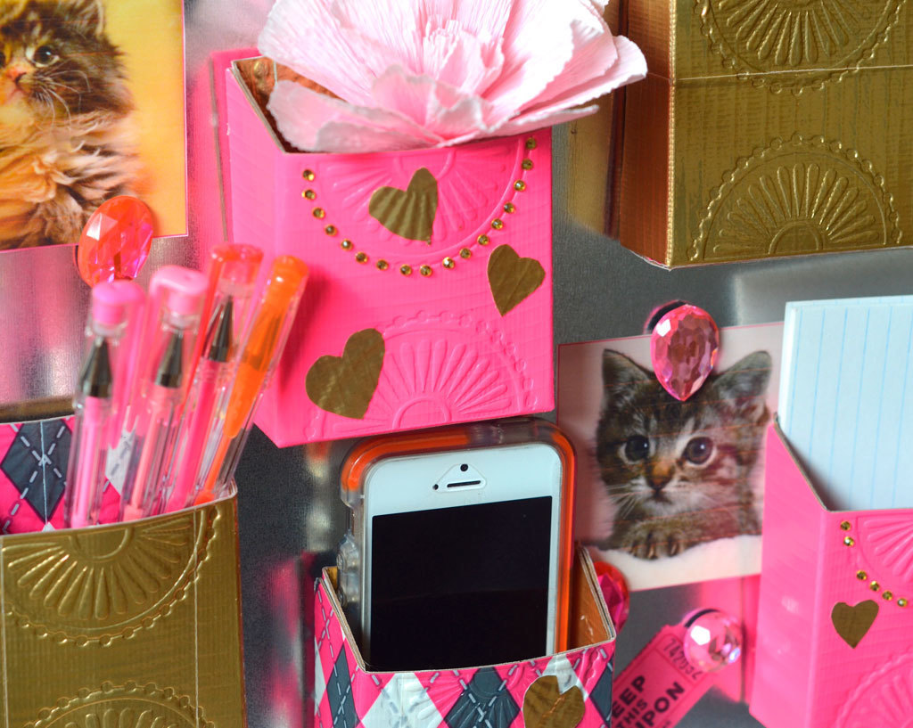 MOM Tip: DIY Duck Tape Locker Pockets - 24/7 Moms