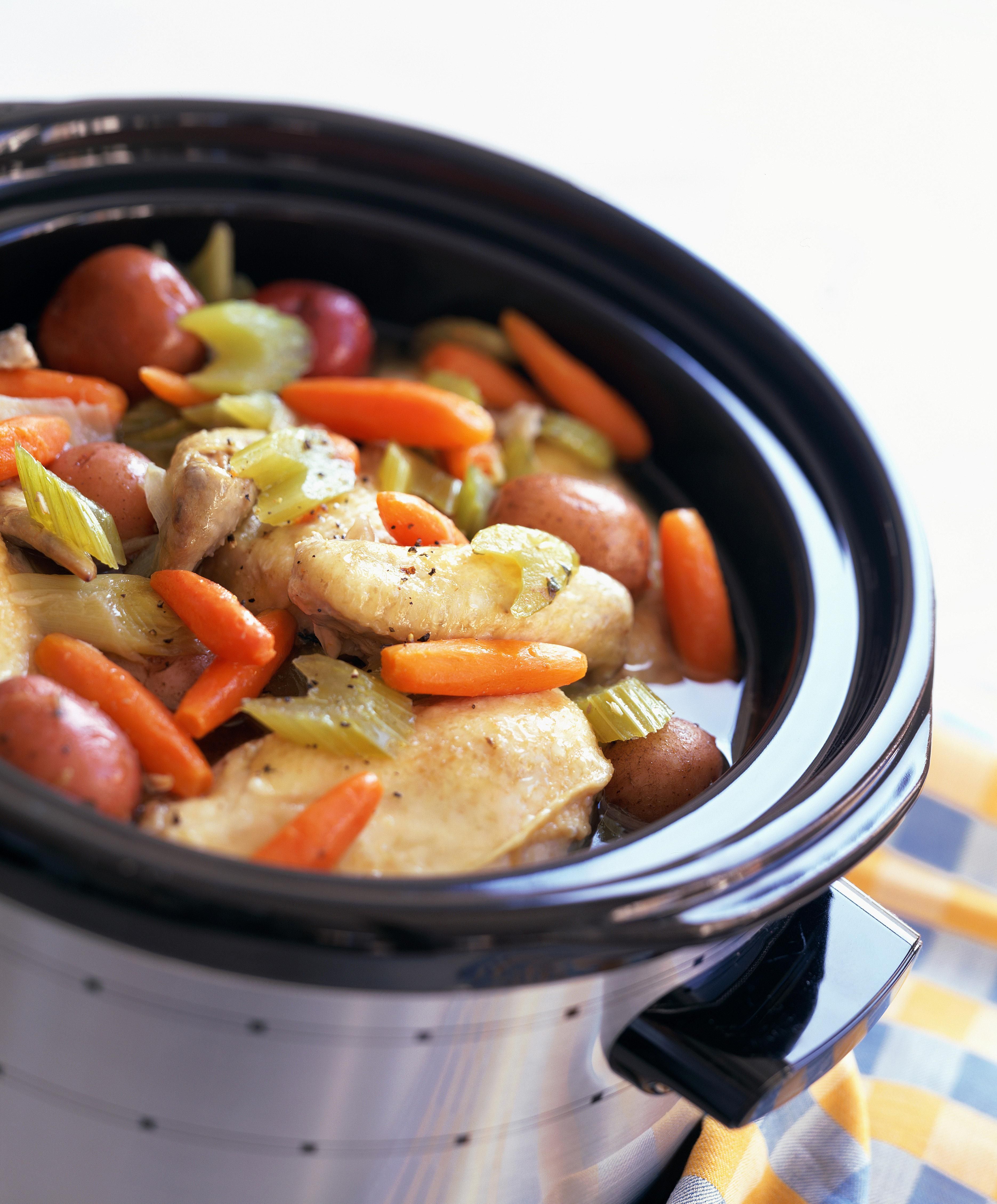 Make Friends with Your Crock Pot with These Recipes - 24/7 Moms