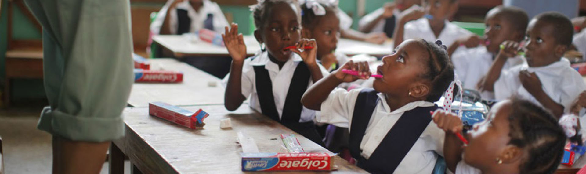 Free Colgate Bright Smiles Bright Futures® Classroom Kit - 24/7 Moms