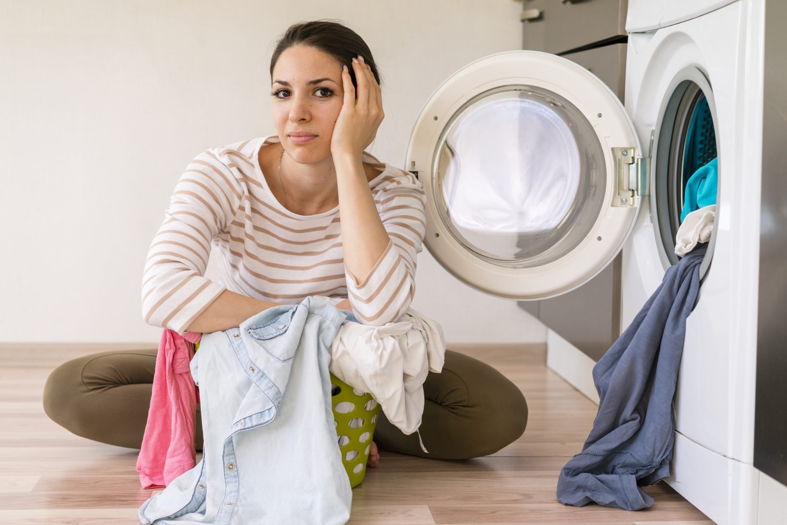 Create a Laundry Schedule That Is Right for Your Family - 24/7 Moms